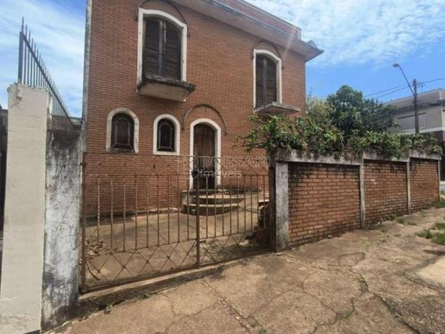 Sobrado para venda em Vila Xavier de 145.00m² com 3 Quartos