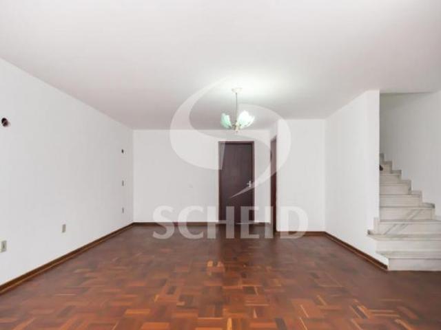 Sobrado para venda em Vila Alexandria com 3 quartos, sendo 1 suíte, 201m²