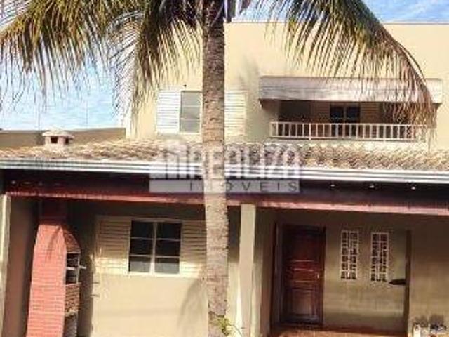 Sobrado para venda em Vila Alvorada, Uberaba