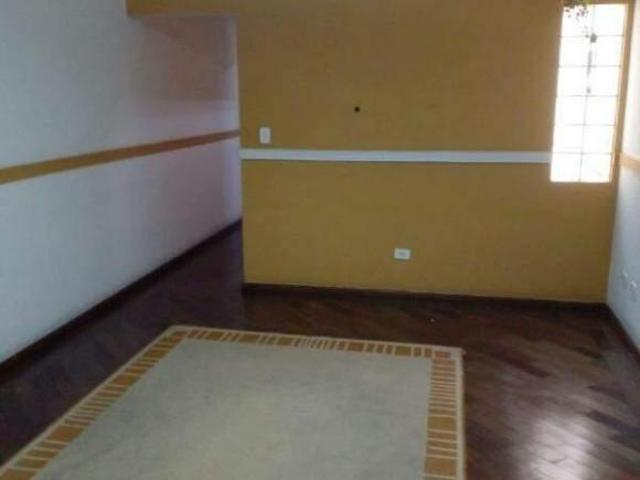 Sobrado para venda em VILA AMERICA de 160.00m² com 3 Quartos, 1 Suite e 3 Garagens
