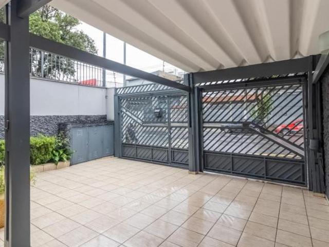Sobrado para venda em Vila Anastácio com 4 quartos, 200m²