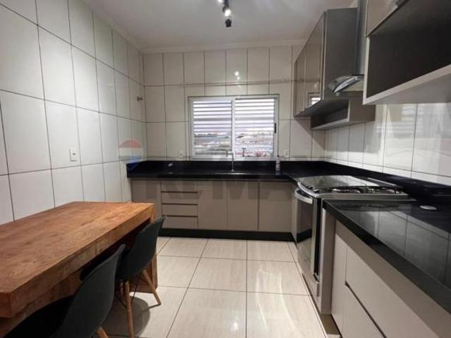 Sobrado para venda em Vila Aparecida de 100.00m² com 3 Quartos, 3 Suites e 1 Garagem