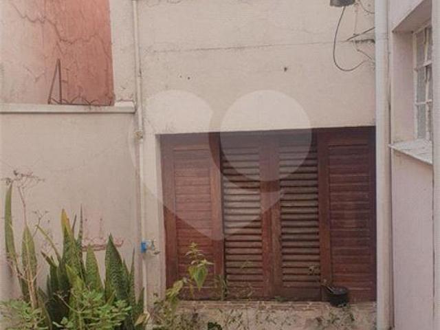Sobrado para venda em Vila Arens I de 310.00m² com 5 Quartos e 2 Garagens