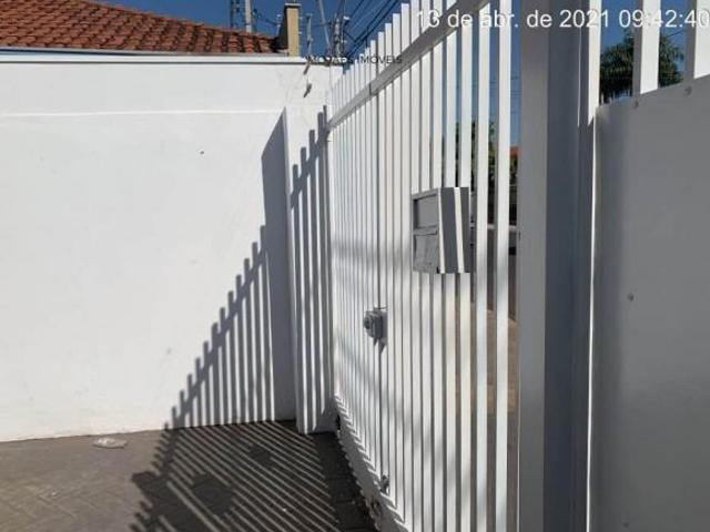Sobrado para venda em Vila Bandeirantes de 200.00m² com 3 Quartos, 3 Suites e 2 Garagens