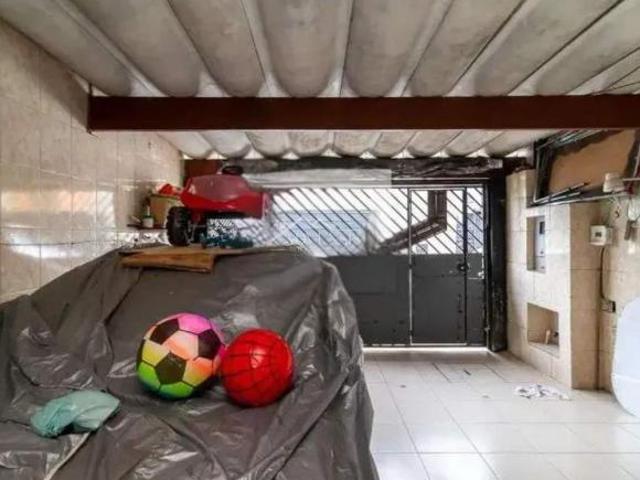 Sobrado para venda em Vila Bandeirantes de 99.00m² com 3 Quartos, 1 Suite e 2 Garagens