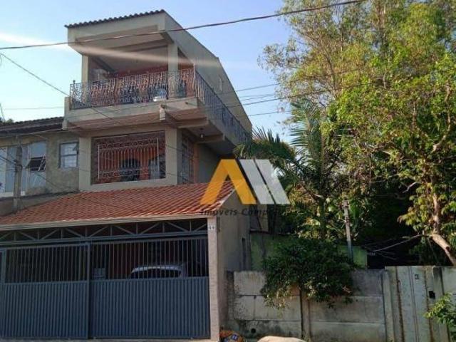 Sobrado para venda em Vila Barão de 174.00m² com 3 Quartos e 2 Garagens