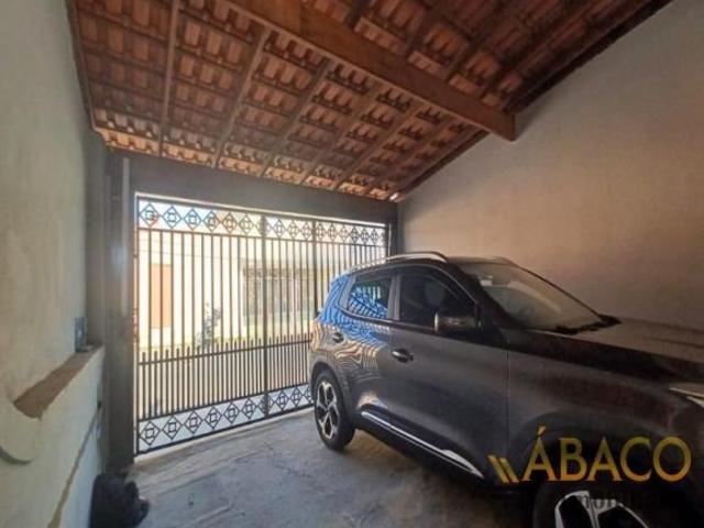 Sobrado para venda em Vila Brasília de 110.00m² com 2 Quartos e 2 Garagens