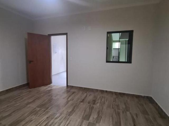 Sobrado para venda em Vila Brasília de 199.62m² com 3 Quartos, 1 Suite e 2 Garagens