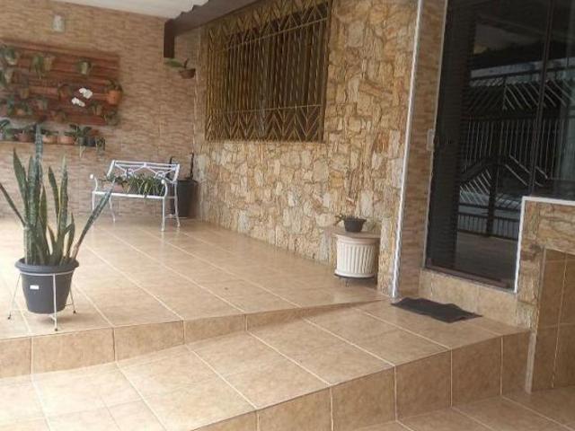 Sobrado para venda em Vila Buenos Aires de 130.00m² com 2 Quartos e 3 Garagens