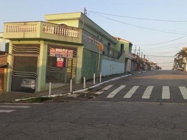 Sobrado para venda em Vila Buenos Aires de 98.00m² com 3 Quartos, 1 Suite e 2 Garagens