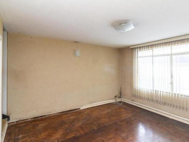 Sobrado para venda em Vila Cavaton com 3 quartos, 149m²