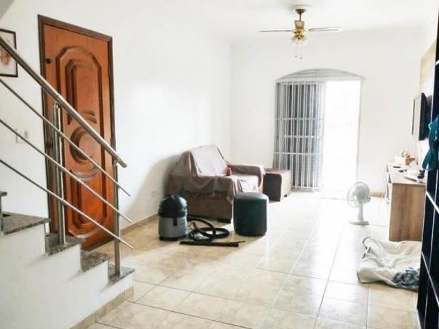 Sobrado para venda em Vila Costa Melo de 218.00m² com 4 Quartos, 1 Suite e 3 Garagens