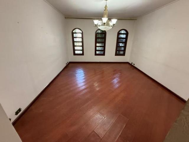Sobrado para venda em Vila Curuçá de 250.00m² com 3 Quartos, 1 Suite e 3 Garagens