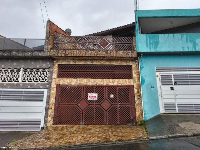 Sobrado para venda em Vila Curuçá em São Paulo São Paulo de 268.00m² com 3 Quartos, 1 Suíte e 3 Garagens