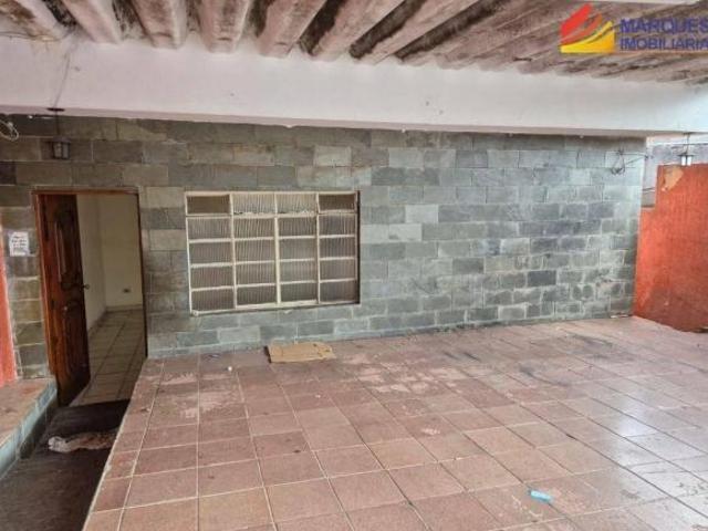 Sobrado para venda em Vila Dalila de 168.00m² com 5 Quartos, 4 Suites e 3 Garagens