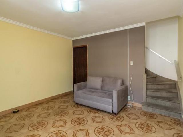 Sobrado para venda em Vila Dom Pedro I com 2 quartos, 80m²