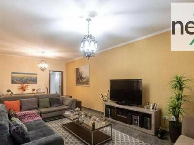 Sobrado para venda em Vila Ema de 210.00m² com 3 Quartos, 1 Suite e 2 Garagens