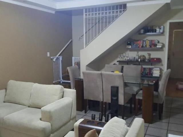 Sobrado para venda em Vila Esperança de 116.00m² com 2 Quartos e 2 Garagens