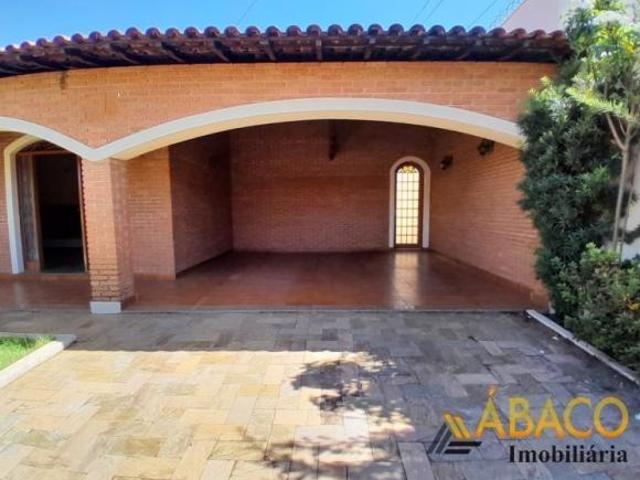 Sobrado para venda em Vila Faria de 354.00m² com 4 Quartos, 1 Suite e 4 Garagens