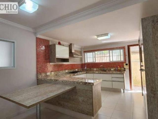 Sobrado para venda em Vila Floresta de 350.00m² com 3 Quartos, 3 Suites e 4 Garagens