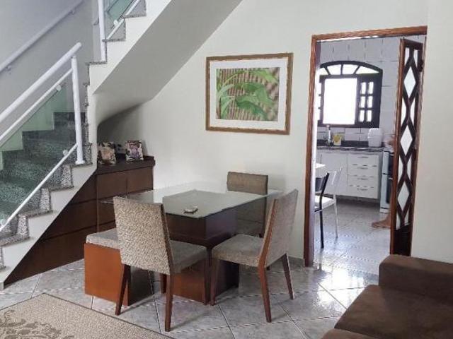 Sobrado para venda em Vila Granada de 127.00m² com 3 Quartos, 1 Suite e 3 Garagens