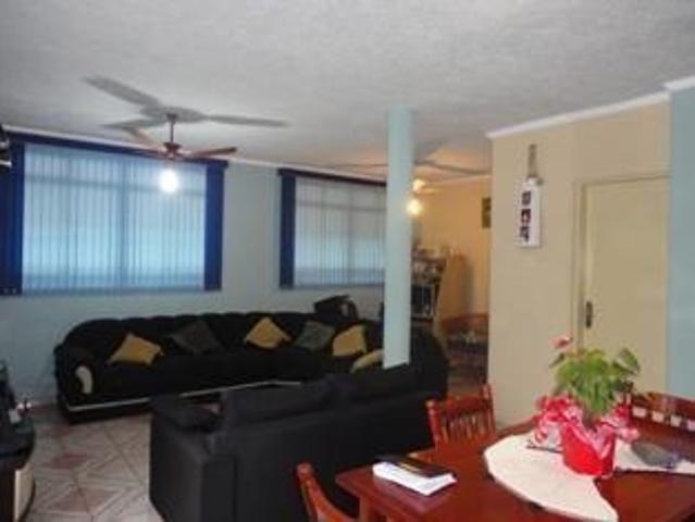 Sobrado para venda em Vila Granada de 219.00m² com 4 Quartos, 4 Suites e 3 Garagens