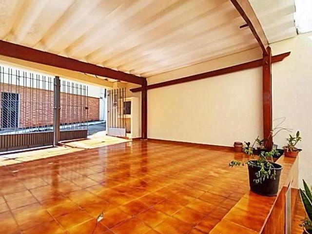 Sobrado para venda em Vila Gumercindo com 3 quartos, 133m²