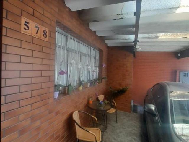 Sobrado para venda em Vila Guarani z Sul de 268.00m² com 3 Quartos e 1 Garagem