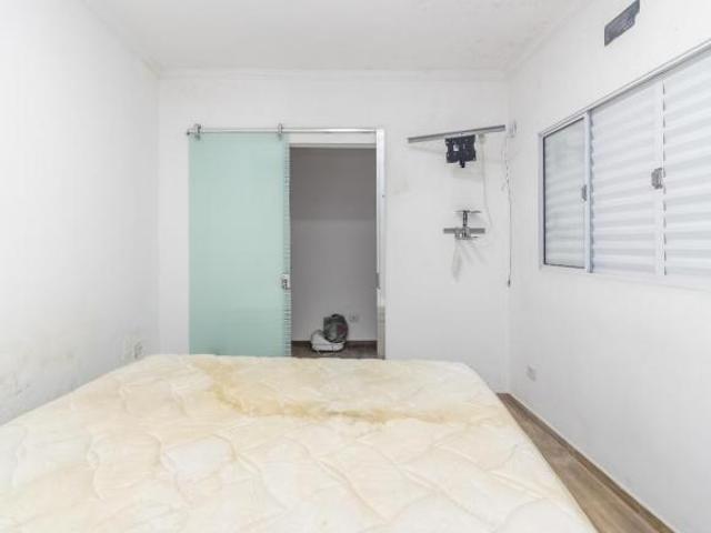 Sobrado para venda em Vila Guedes com 3 quartos, sendo 3 suítes, 139m²