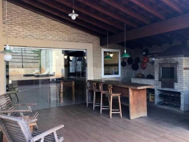 Sobrado para venda em Vila Harmonia de 400.00m² com 4 Quartos, 2 Suites e 3 Garagens