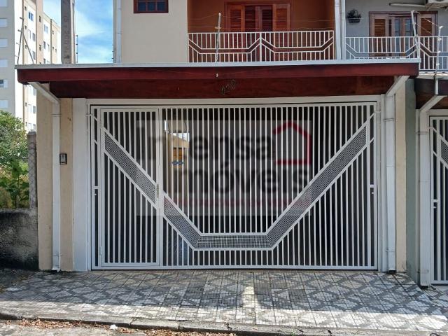 Sobrado para venda em Vila Iapi em Taubaté São Paulo de 175.00m² com 3 Quartos, 1 Suíte e 2 Garagens