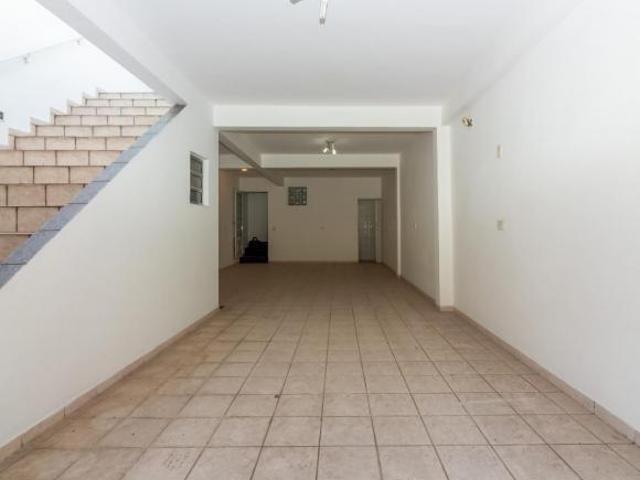 Sobrado para venda em Vila Iório com 2 quartos, 150m²