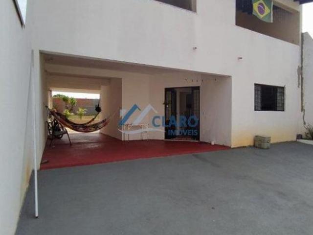 Sobrado para venda em Vila Industrial de 173.00m² com 3 Quartos, 1 Suite e 5 Garagens