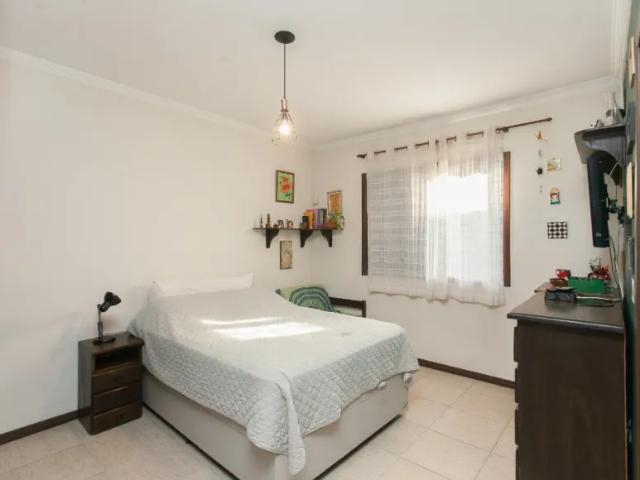 Sobrado para venda em Vila IrmÃ£os Arnoni com 4 quartos, sendo 2 suÃtes, 205mÂ²