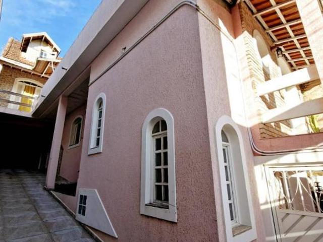 Sobrado para venda em Vila Irmãos Arnoni com 6 quartos, sendo 1 suíte, 380m²