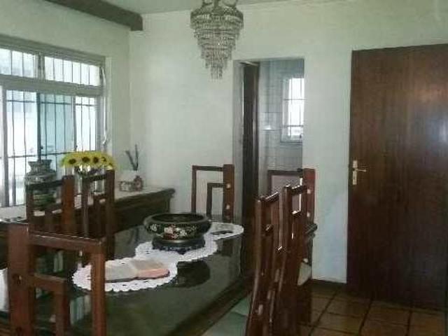 Sobrado para venda em Vila Jacui de 353.00m² com 5 Quartos, 2 Suites e 4 Garagens