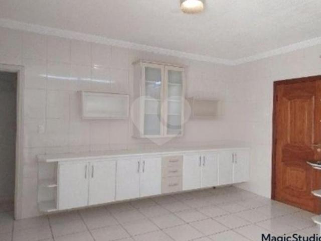 Sobrado para venda em Vila Liberdade de 208.00m² com 3 Quartos e 2 Garagens