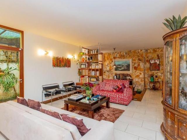 Sobrado para venda em Vila Madalena com 4 quartos, sendo 2 suítes, 351m²