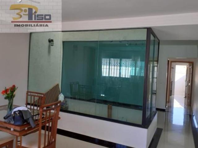 Sobrado para venda em Vila Marieta de 176.00m² com 3 Quartos, 1 Suite e 2 Garagens