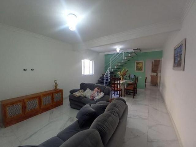 Sobrado para venda em Vila Marieta de 120.00m² com 3 Quartos e 2 Garagens