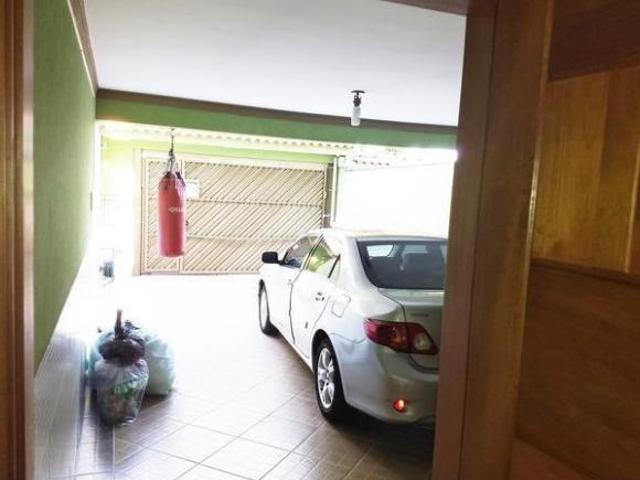 Sobrado para venda em Vila Marieta de 200.00m² com 4 Quartos, 2 Suites e 4 Garagens