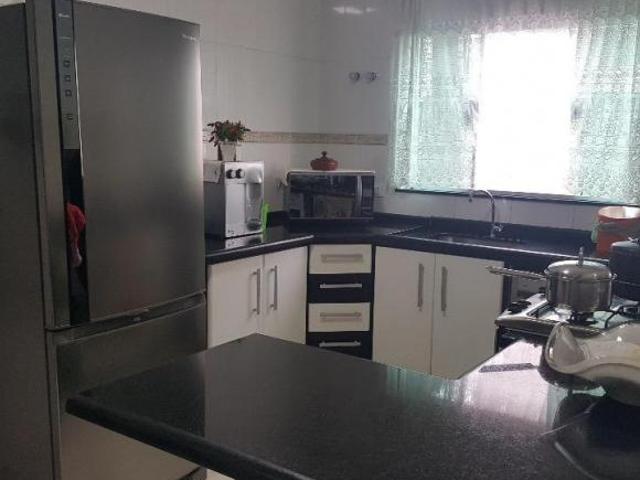 Sobrado para venda em Vila Marieta de 370.00m² com 3 Quartos, 3 Suites e 6 Garagens