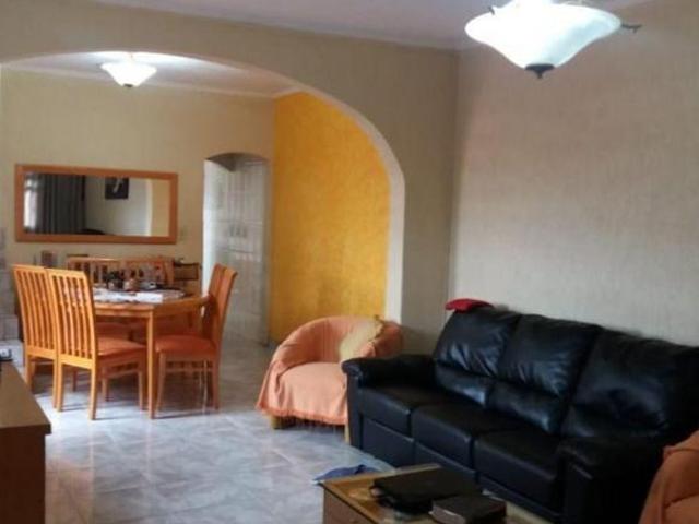 Sobrado para venda em Vila Matilde de 211.00m² com 3 Quartos e 5 Garagens