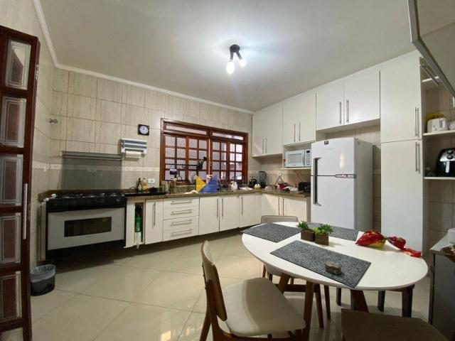 Sobrado para venda em Vila Mazzei em São Paulo São Paulo de 230.00m² com 6 Quartos, 4 Suítes e 4 Garagens