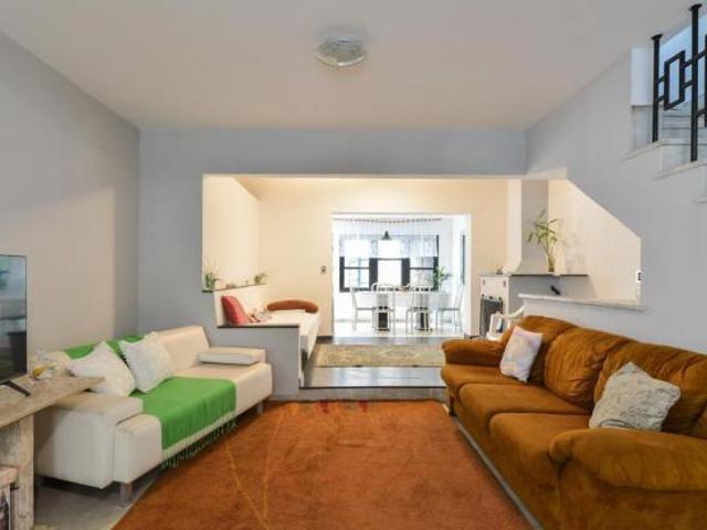 Sobrado para venda em Vila Monumento com 4 quartos, sendo 2 suítes, 384m²