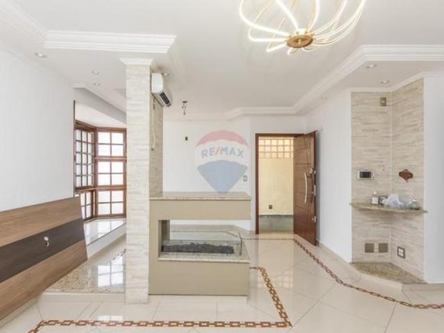Sobrado para venda em Vila Nivi com 3 quartos, sendo 1 suíte, 208m²