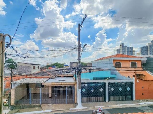 Sobrado para venda em Vila Nova com 5 quartos, sendo 1 suíte, 200m²