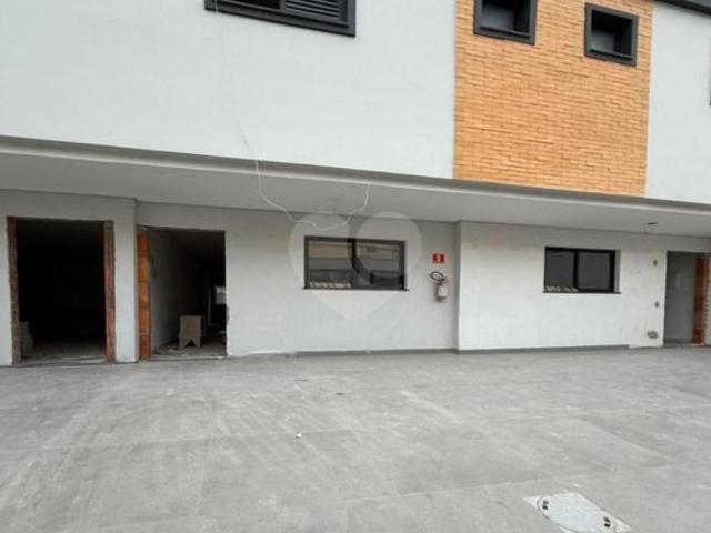 Sobrado para venda em Vila Pires de 126.00m² com 3 Quartos, 3 Suites e 2 Garagens