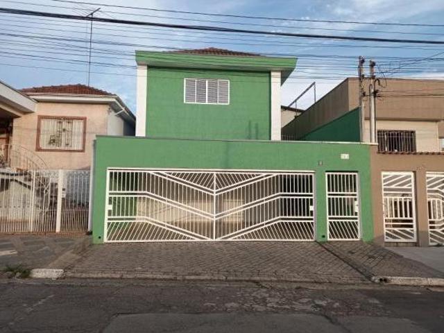 Sobrado para venda em Vila Ré de 193.00m² com 3 Quartos, 1 Suite e 3 Garagens