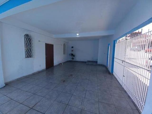 Sobrado para venda em Vila Ré de 357.00m² com 4 Quartos, 4 Suites e 6 Garagens